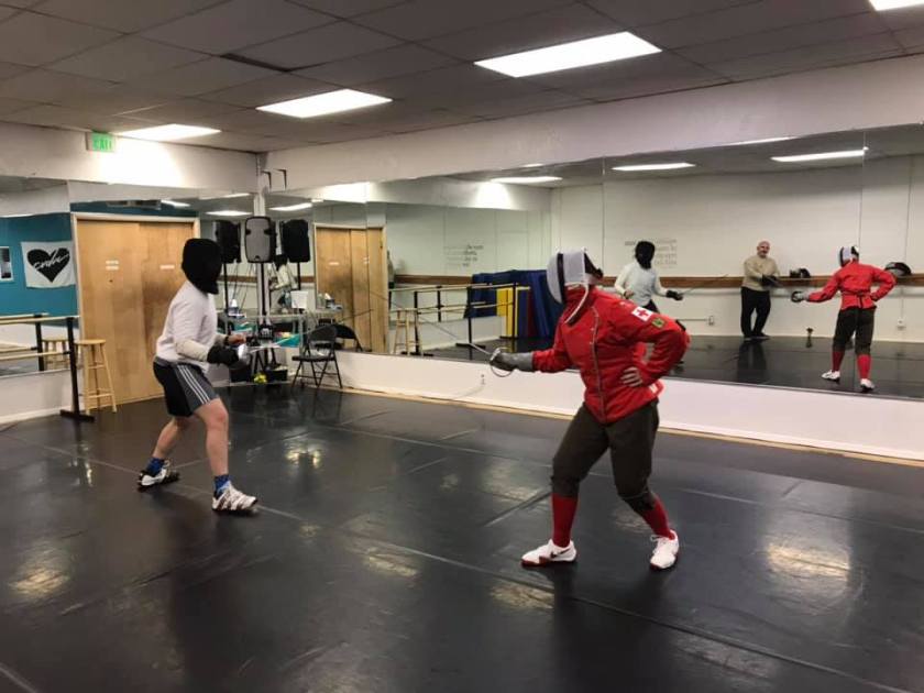 The En Garde Position & Weight Distribution – Capitale Escrime ...